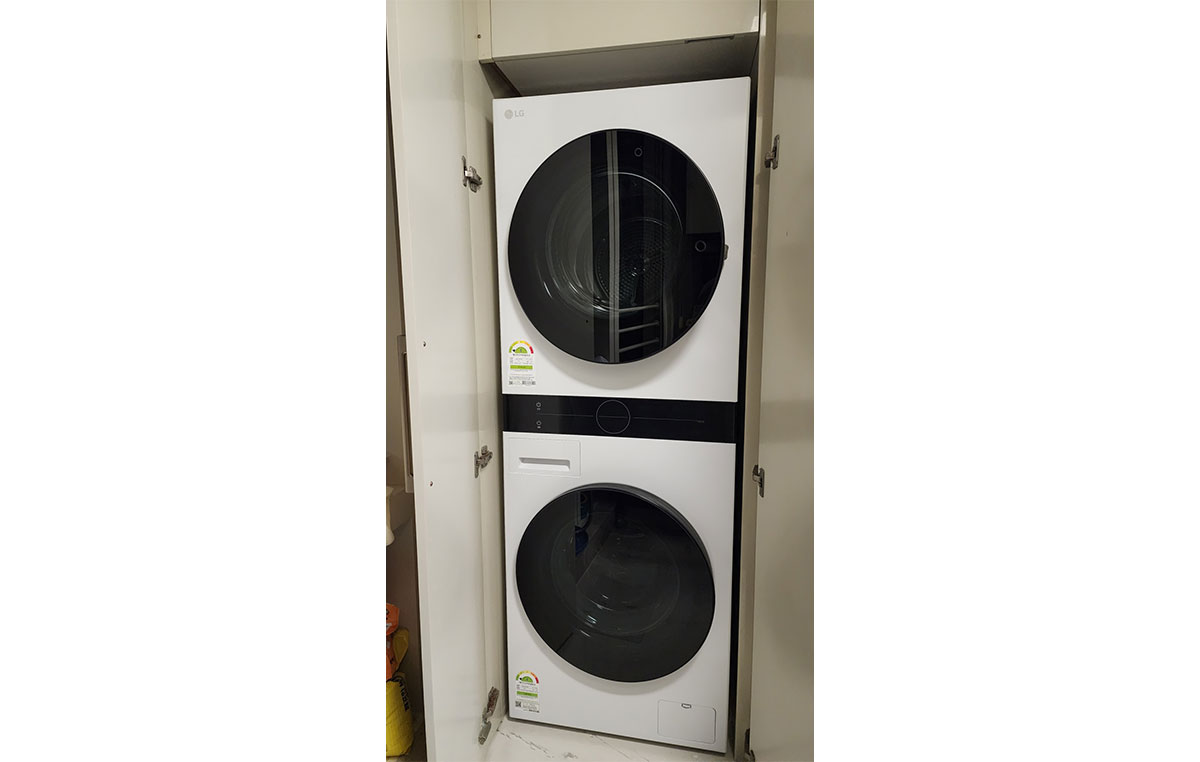 2024 LG WashTower™ - 12kg washer, 10kg dryer | LG UAE