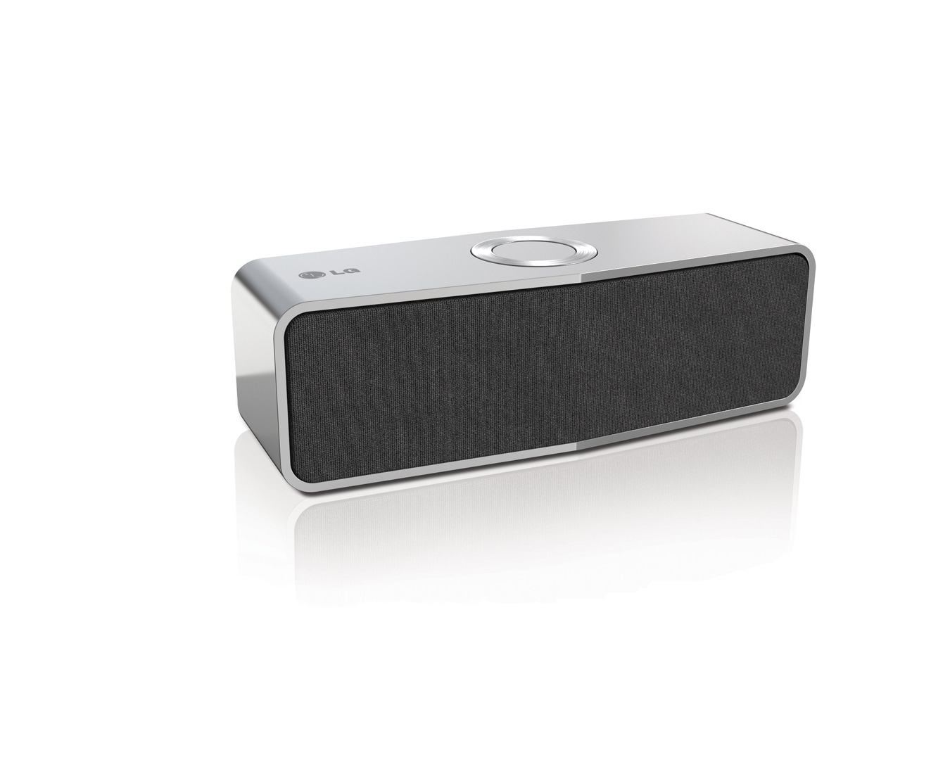 NP7550: LG Music Flow P7 Portable Bluetooth Speaker | LG UAE