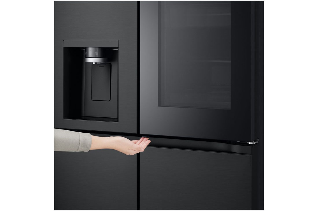LG Black Glass InstaView French Door Fridge 2024 LG UAE