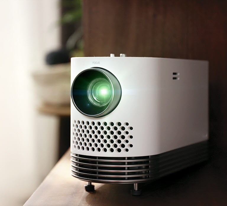 Преносими проектори | Full HD изображение | LG България