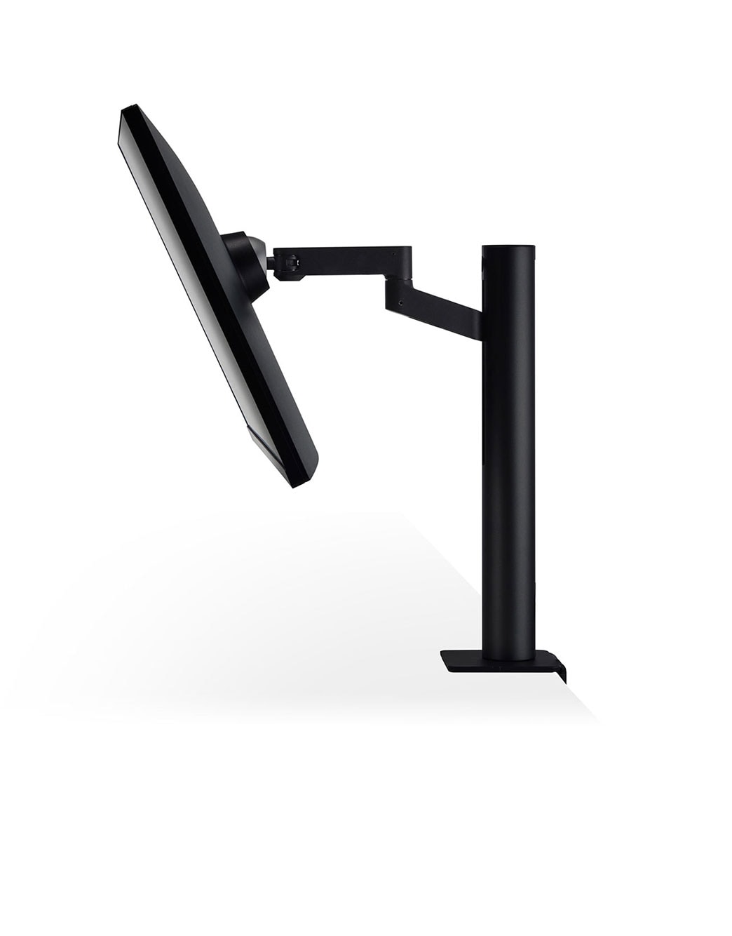 32” UltraFine Ergo Monitor with UHD 4K IPS Display - 32UN880-B | LG AU