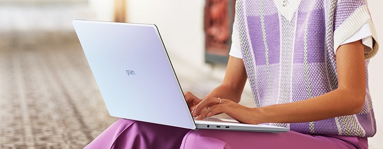 LG gram Style 14” with 16:10 OLED Display, Intel® Evo 13th Gen ...