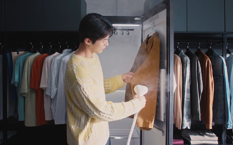 How to Maintain & Wash Clothes: Laundry & Clothing Care Tips | LG AU