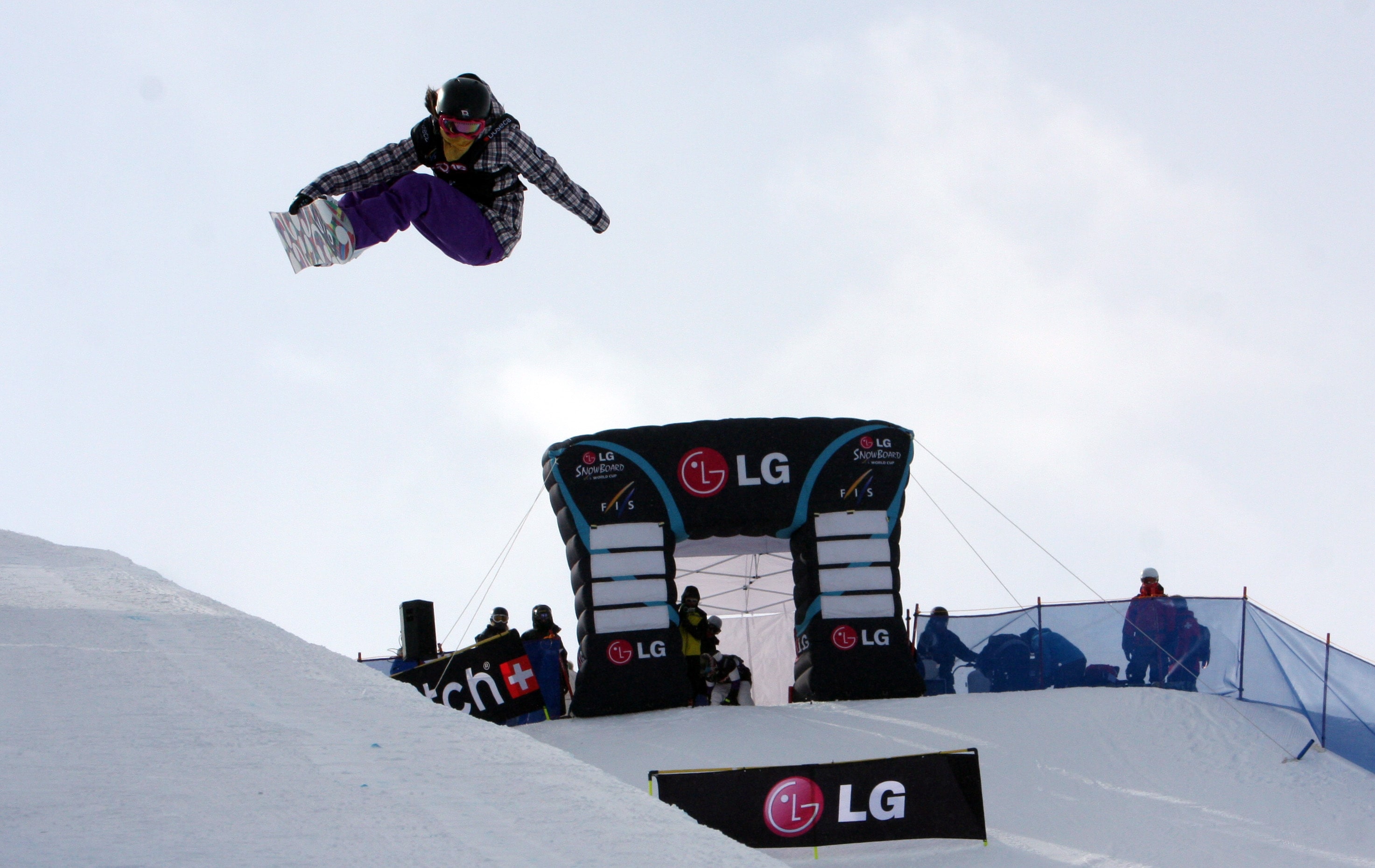 LG ELECTRONICS CONTINUES AS TITLE SPONSOR OF LG SNOWBOARD FIS WORLD CUP ...