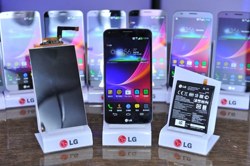 LG G FLEX BEGINS GLOBAL ROLLOUT WITH INTRODUCTION IN KEY ASIAN MARKETS ...