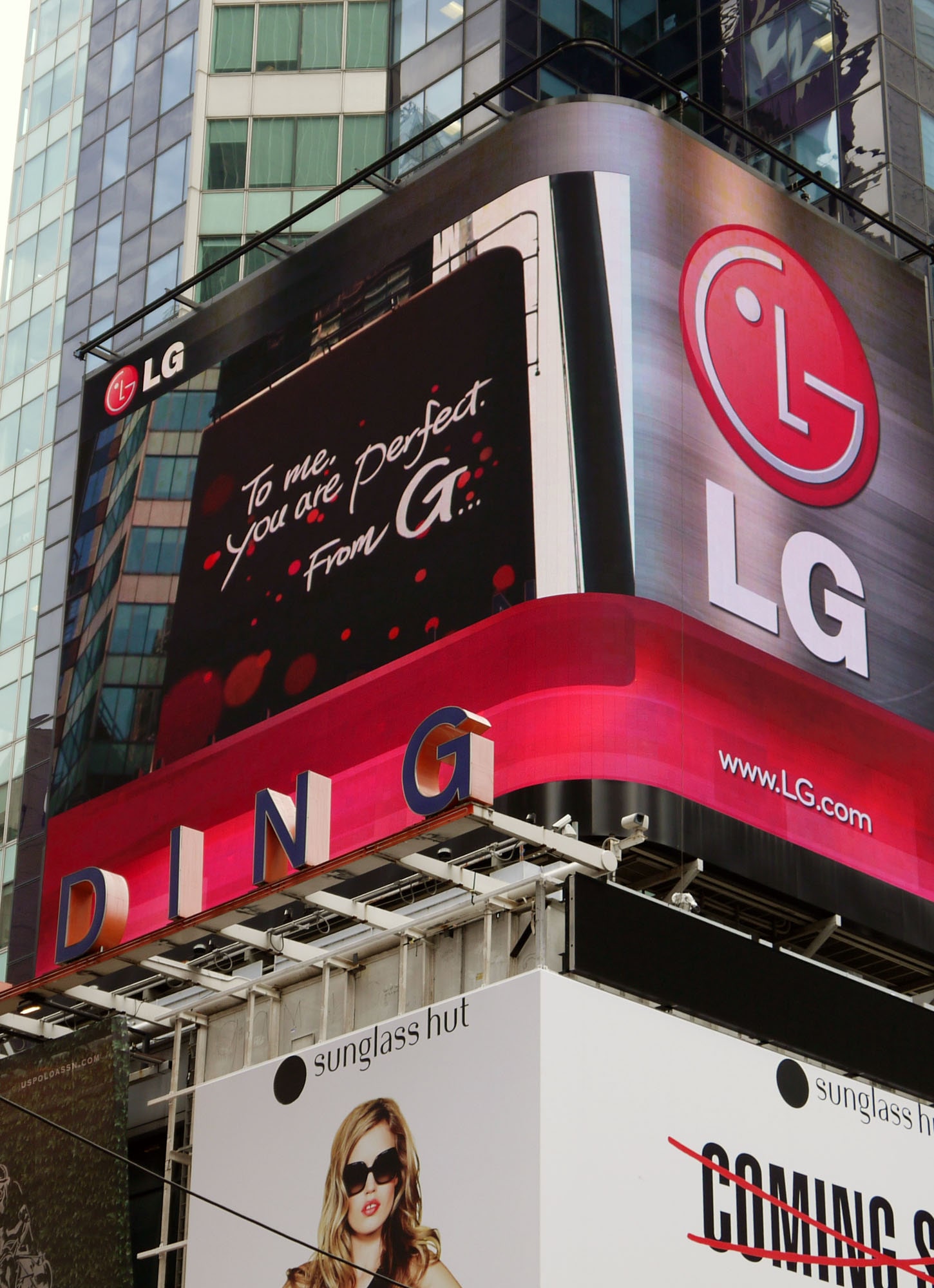 LG TO HELP SHARE CUSTOMERS' SPECIAL MOMENTS | LG Global
