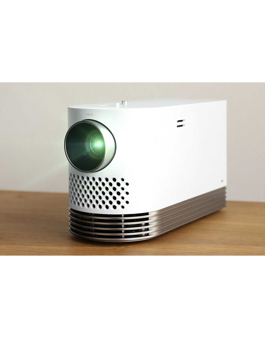 Proyektor Laser 4K UHD - HF80LG | LG ID