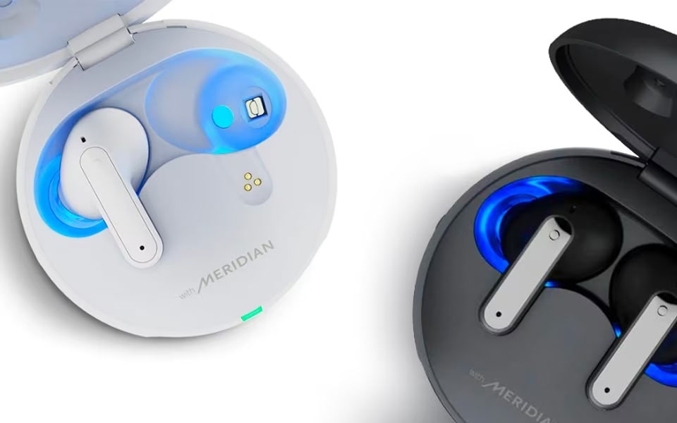 How to clean your earbuds properly | LG UK