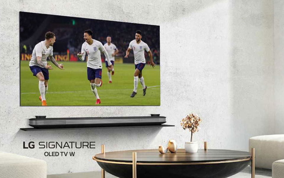 Summer football in UHD - LG EXPERIENCE | LG UK