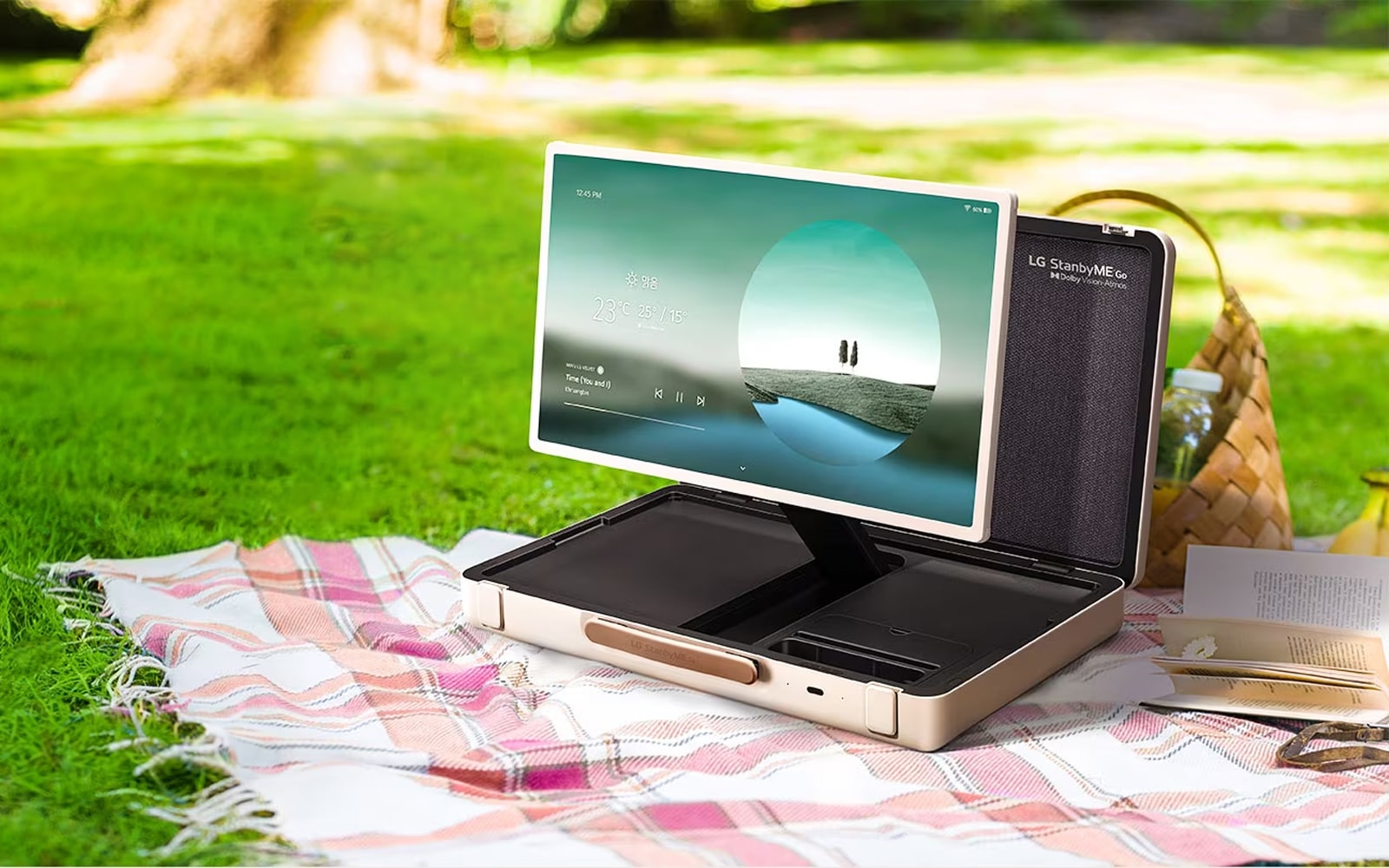 Enrich your everyday life with LG’s portable screens | LG UK