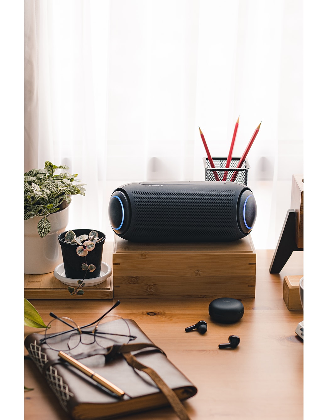 Портативная колонка LG XBOOM Go PL7 - купить, цены | LG RU