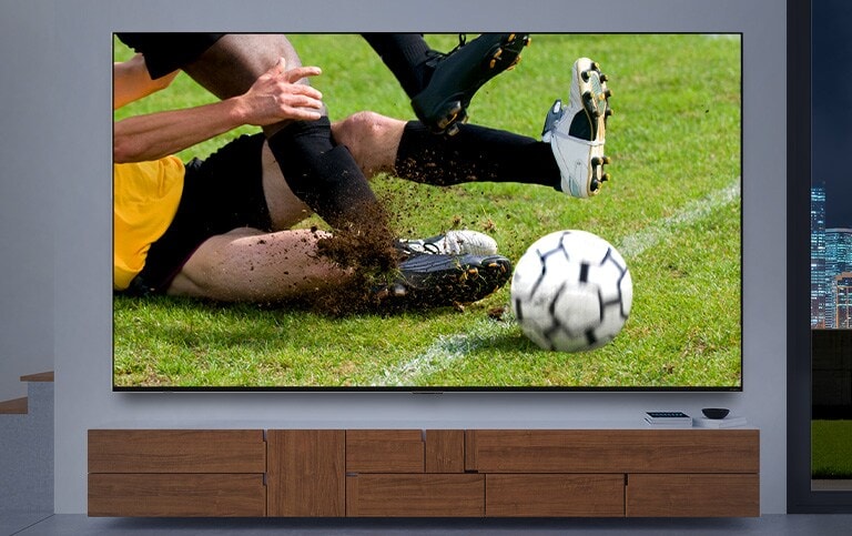 Ультра большие телевизоры LG - купить огромный ЖК телевизор с большой ...