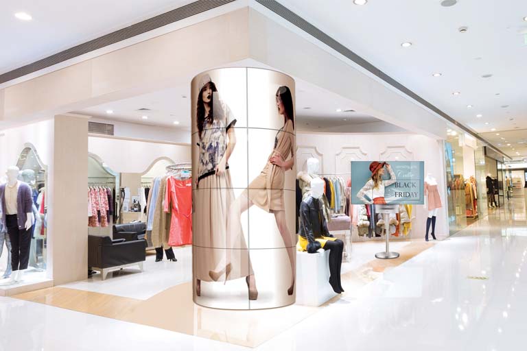 Retail Signage & Window Displays | Vertical Markets Solutions | LG US ...