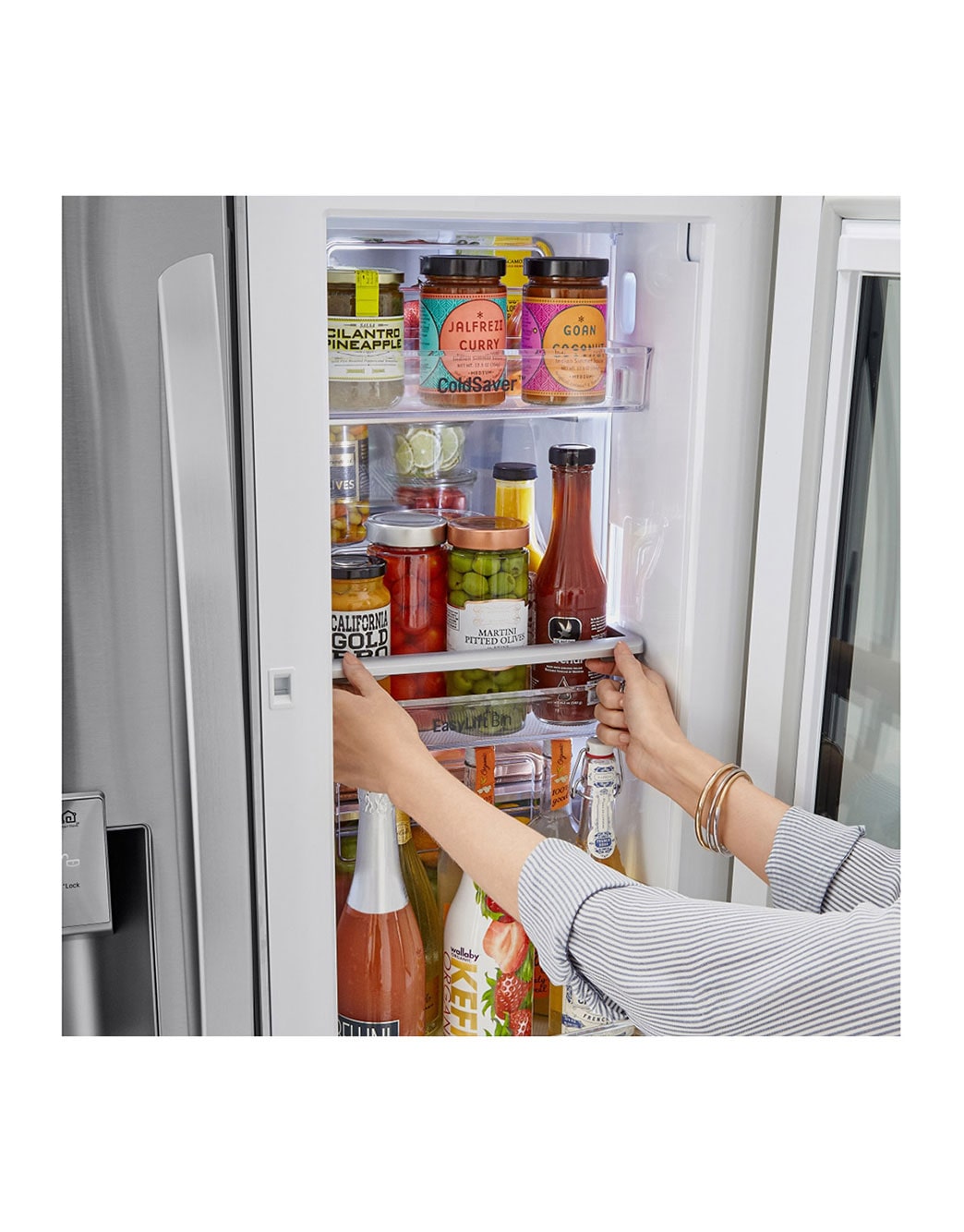 LG LRFVS3006S: 30 cu. ft. InstaView™ Door-in-Door® Refrigerator with ...