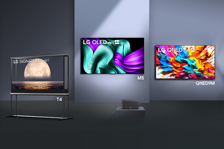 Серия беспроводных телевизоров LG TV, расположенных в ряд.